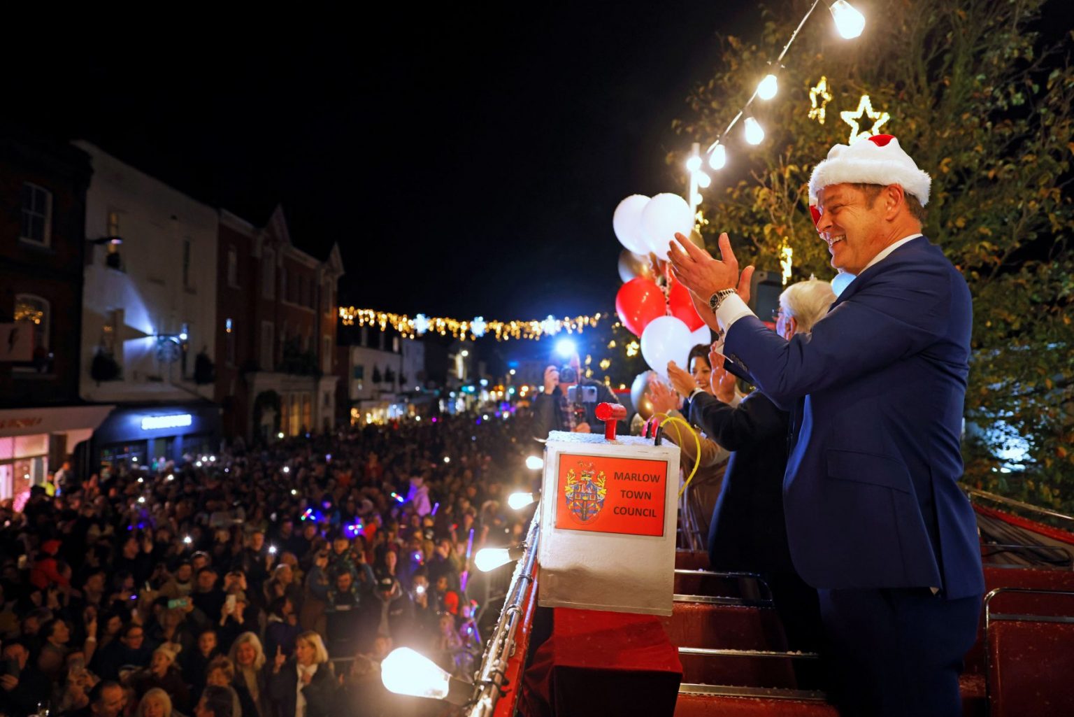 Christmas Lights Switch On 2025 - Marlow Town Council